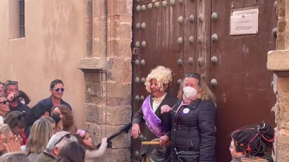 Romancero 'Este año salgo de Milagri' de Ana Magallanes junto a Milagri ...