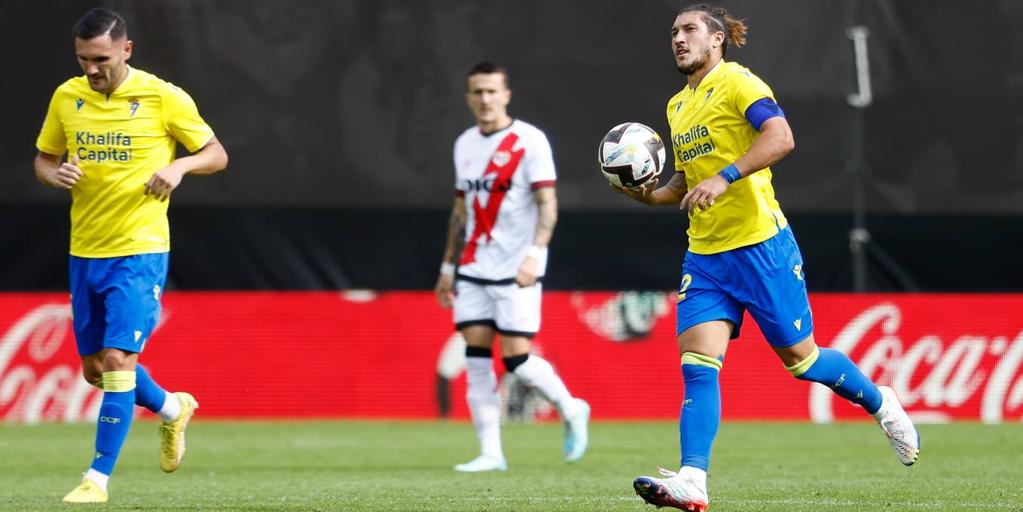El discreto papel de Salvi en un buen Rayo Vallecano