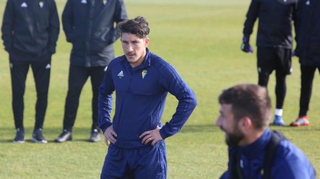 Brian y Espino no entran en una lista de 20 con Matos