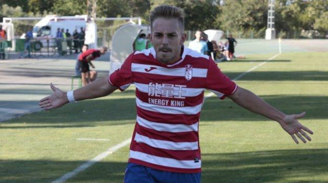 Víctor Morillo refuerza la banda izquierda del Cádiz CF B