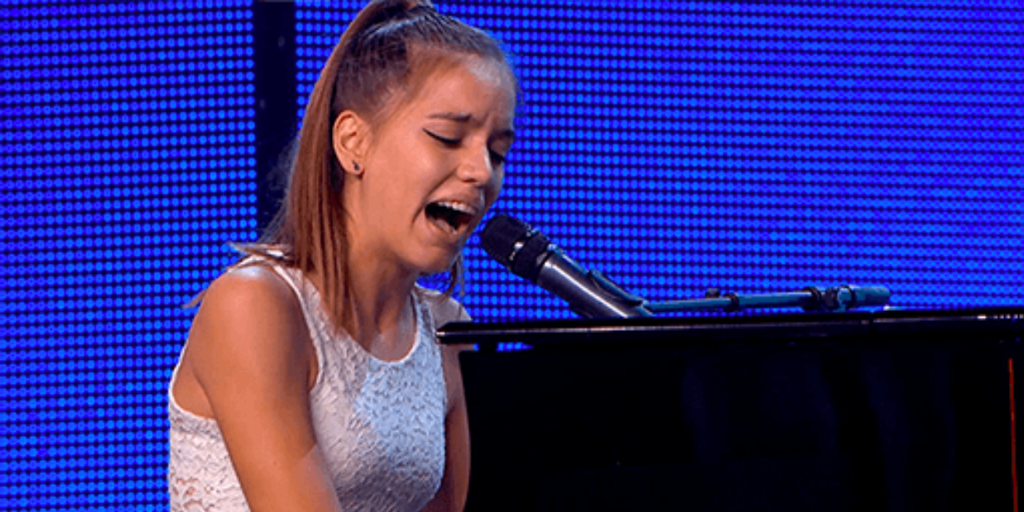 La emocionante actuación de la joven gaditana Julia González en las ...