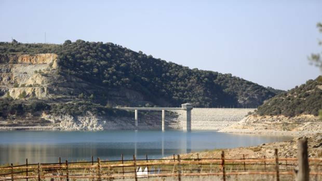 Los embalses de Cádiz aguantan la sequía que aprieta a Andalucía