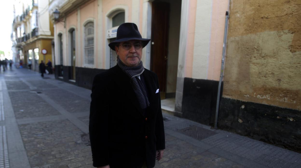 Ignacio Moreno dimite como presidente del Ateneo de Cádiz