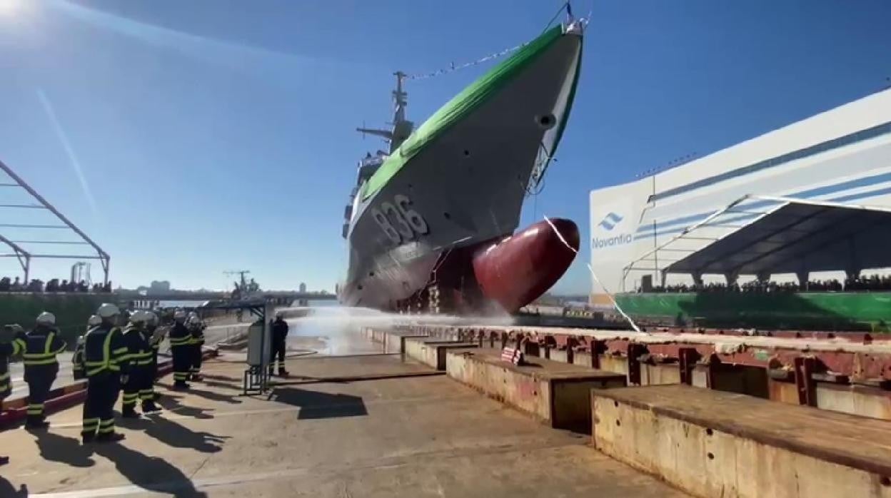 Vídeo: la botadura de la quinta corbeta para Arabia Saudí en Navantia ...